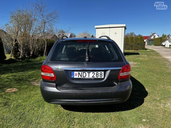 Jaguar X-Type 2008 in Siauliai, with an engine capacity of 2.00 L and mileage of 260 thousand km for 1250 €, photo 4 on AUTOMOTO.COM.LV