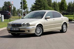 Yellow Jaguar X-Type 2007 in Jelgava, with an engine capacity of 2.50 L and mileage of 220 thousand km for 1990 €, photo  on AUTOMOTO.COM.LV