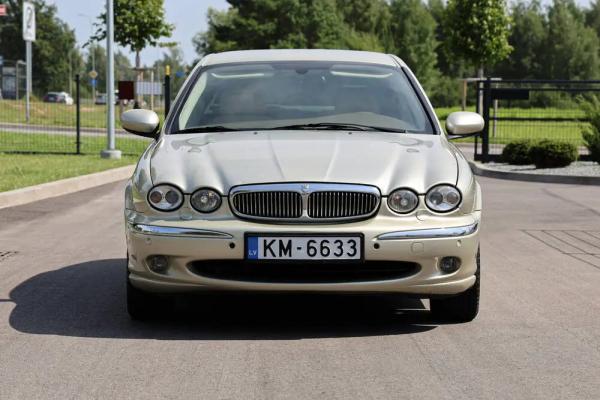Dzeltens Jaguar X-Type 2007 Jelgava, ar dzinēja tilpumu 2.50 L un nobraukumu 220 tūkst. km par 1990 €, foto 2 vietnē AUTOMOTO.COM.LV