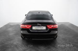 Black Jaguar XE 2015 in Tallinn, with an engine capacity of 2.00 L and mileage of 211 thousand km for 9999 €, photo 5 on AUTOMOTO.COM.LV