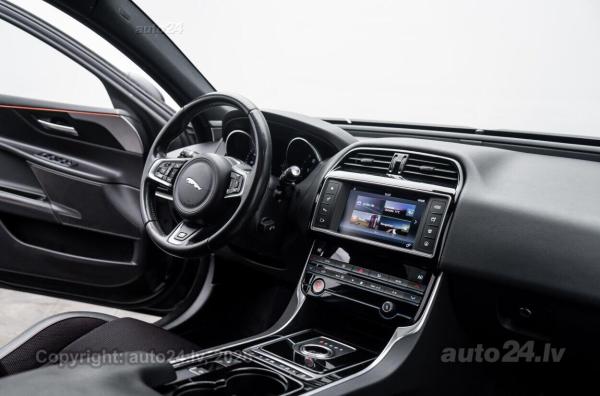Black Jaguar XE 2015 in Tallinn, with an engine capacity of 2.00 L and mileage of 211 thousand km for 9999 €, photo 11 on AUTOMOTO.COM.LV