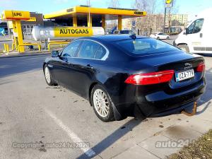 Black Jaguar XE 2015 in Keila, with an engine capacity of 2.00 L and mileage of 262 thousand km for 6900 €, photo 8 on AUTOMOTO.COM.LV