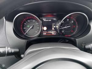 Черный Ягуар XE 2015 в Кельме, объемом двигателя 2.00 л и пробегом 217 тыс. км за 6200 €, фото 3 на AUTOMOTO.COM.LV