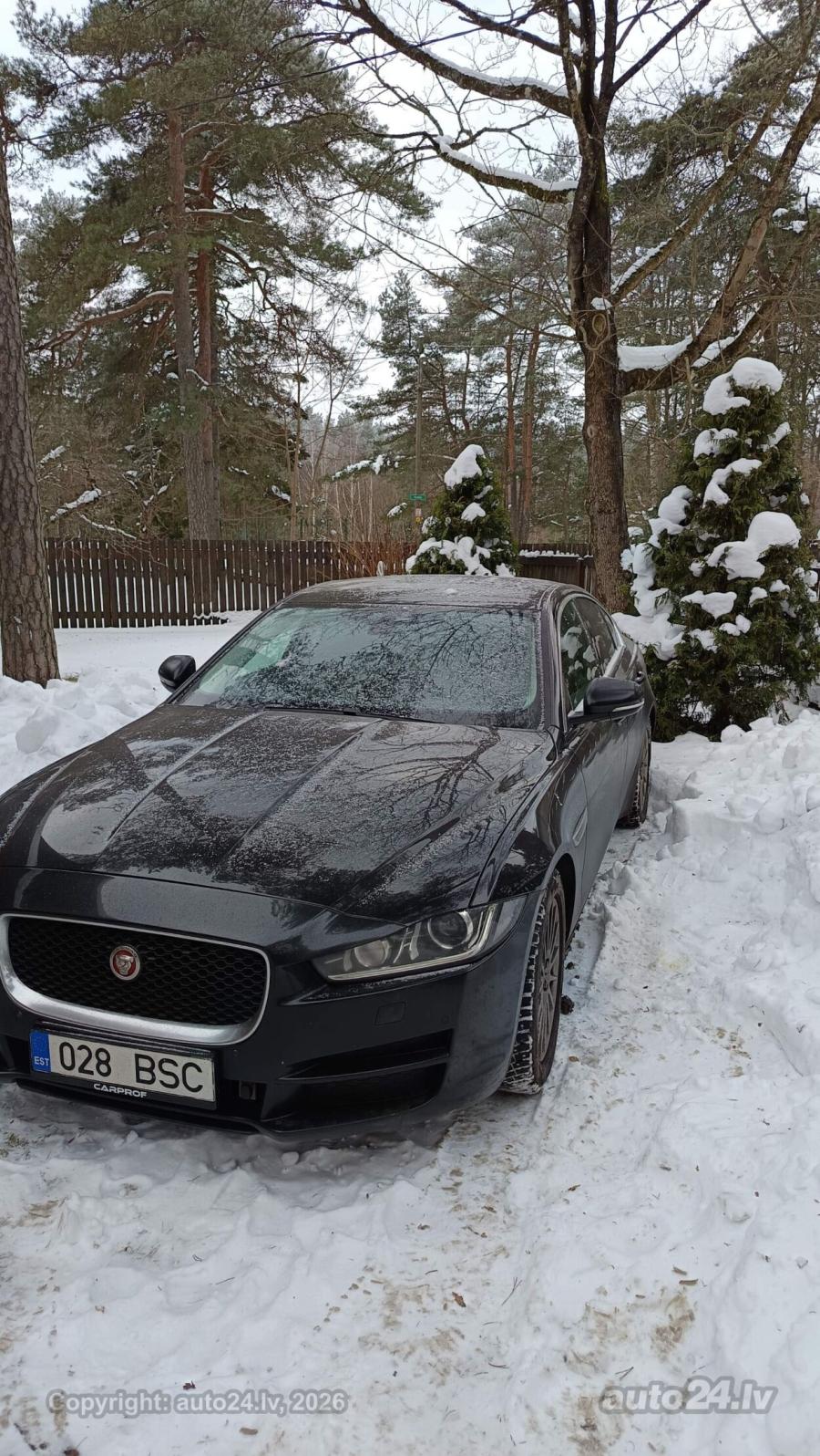 Black Jaguar XE 2016 in Tallinn, with an engine capacity of 2.00 L and mileage of 153 thousand km for 9990 €, photo 1 on AUTOMOTO.COM.LV