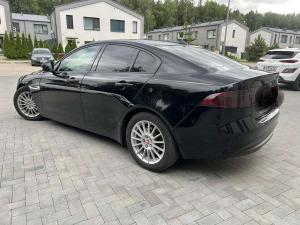 Melns Jaguar XE 2016 Radviliškis, ar dzinēja tilpumu 2.00 L un nobraukumu 182 tūkst. km par 7600 €, foto 7 vietnē AUTOMOTO.COM.LV