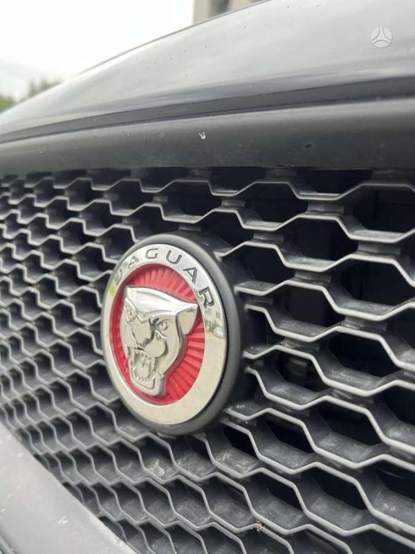Melns Jaguar XE 2016 Radviliškis, ar dzinēja tilpumu 2.00 L un nobraukumu 182 tūkst. km par 7600 €, foto 9 vietnē AUTOMOTO.COM.LV