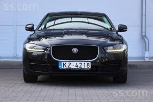 Black Jaguar XE 2017 in Riga, with an engine capacity of 2.00 L and mileage of 0 thousand km for 7995 €, photo 4 on AUTOMOTO.COM.LV