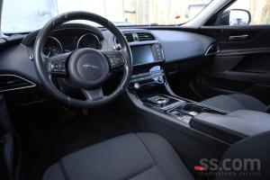 Black Jaguar XE 2017 in Riga, with an engine capacity of 2.00 L and mileage of 0 thousand km for 7995 €, photo 8 on AUTOMOTO.COM.LV