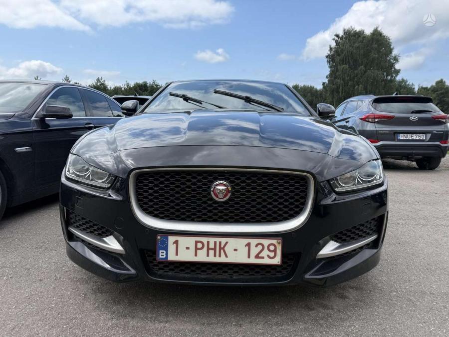 Черный Ягуар XE 2017 в Утена, объемом двигателя 2.00 л и пробегом 180 тыс. км за 5900 €, фото 8 на AUTOMOTO.COM.LV