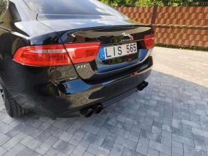 Black Jaguar XE 2017 in Birzai, with an engine capacity of 2.00 L and mileage of 108 thousand km for 11500 €, photo 8 on AUTOMOTO.COM.LV