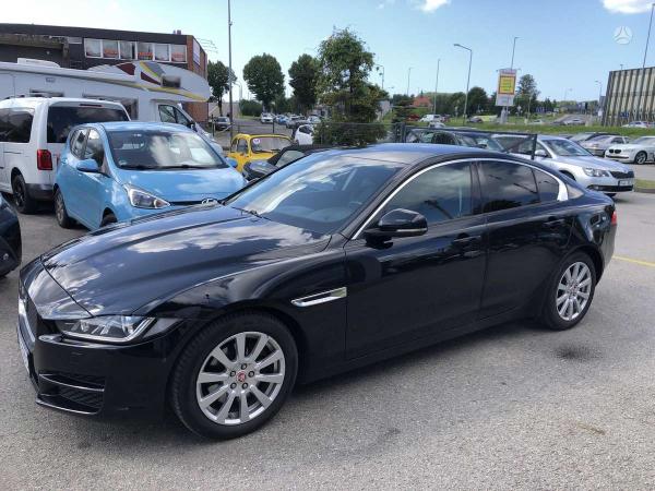 Black Jaguar XE 2017 in Klaipeda, with an engine capacity of 2.00 L and mileage of 230 thousand km for 5900 €, photo 1 on AUTOMOTO.COM.LV