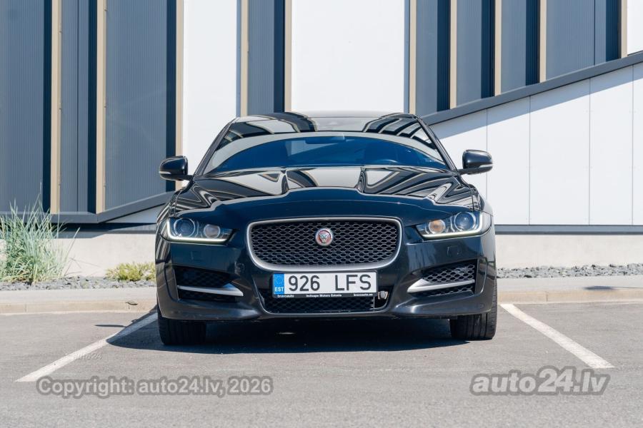 Melns Jaguar XE 2019 Tallina, ar dzinēja tilpumu 2.00 L un nobraukumu 140 tūkst. km par 22899 €, foto 6 vietnē AUTOMOTO.COM.LV