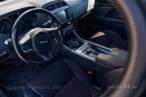 Melns Jaguar XE 2019 Tallina, ar dzinēja tilpumu 2.00 L un nobraukumu 140 tūkst. km par 22899 €, foto 14 vietnē AUTOMOTO.COM.LV
