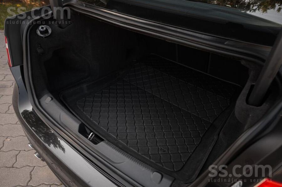 Melns Jaguar XE 2019 Jelgava, ar dzinēja tilpumu 2.00 L un nobraukumu 0 tūkst. km par 13500 €, foto 16 vietnē AUTOMOTO.COM.LV