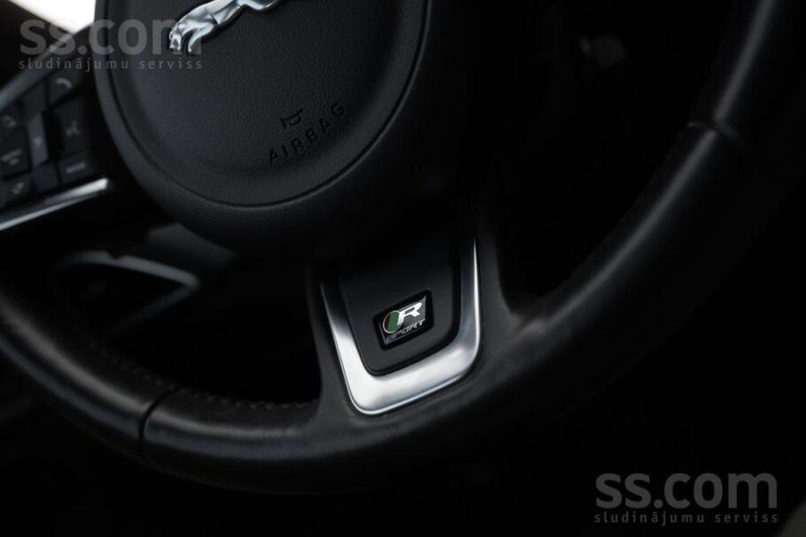 Melns Jaguar XE 2019 Jelgava, ar dzinēja tilpumu 2.00 L un nobraukumu 0 tūkst. km par 13500 €, foto 23 vietnē AUTOMOTO.COM.LV