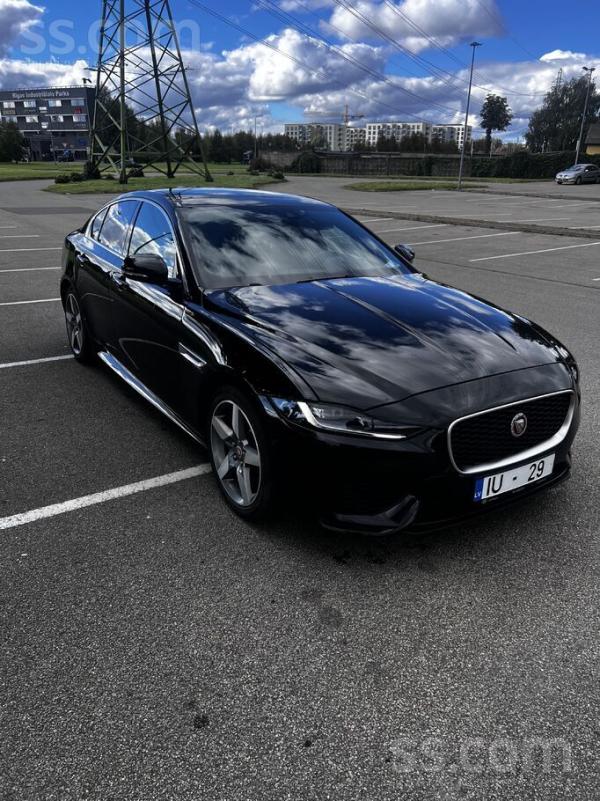Melns Jaguar XE 2020 Rīga, ar dzinēja tilpumu 2.00 L un nobraukumu 73 tūkst. km par 22400 €, foto 3 vietnē AUTOMOTO.COM.LV
