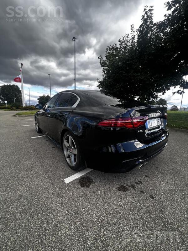 Melns Jaguar XE 2020 Rīga, ar dzinēja tilpumu 2.00 L un nobraukumu 73 tūkst. km par 22400 €, foto 7 vietnē AUTOMOTO.COM.LV