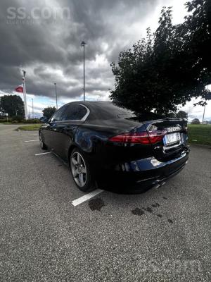 Melns Jaguar XE 2020 Rīga, ar dzinēja tilpumu 2.00 L un nobraukumu 73 tūkst. km par 22400 €, foto 8 vietnē AUTOMOTO.COM.LV