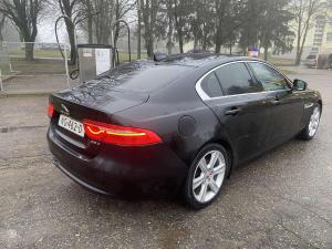 Melns Jaguar XE 2022 Viļņa, ar dzinēja tilpumu 2.00 L un nobraukumu 205 tūkst. km par 9600 €, foto 14 vietnē AUTOMOTO.COM.LV