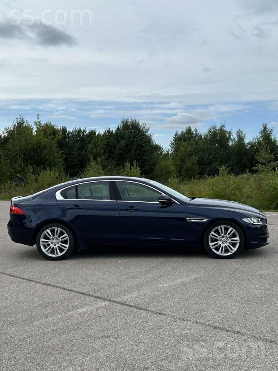 Blue Jaguar XE 2015 in Riga, with an engine capacity of 2.00 L and mileage of 264 thousand km for 6900 €, photo 5 on AUTOMOTO.COM.LV
