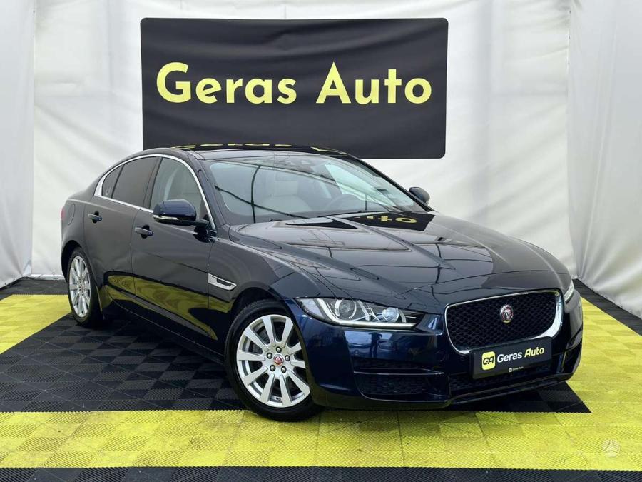 Blue Jaguar XE 2016 in Vilnius, with an engine capacity of 2.00 L and mileage of 153 thousand km for 10450 €, photo 3 on AUTOMOTO.COM.LV