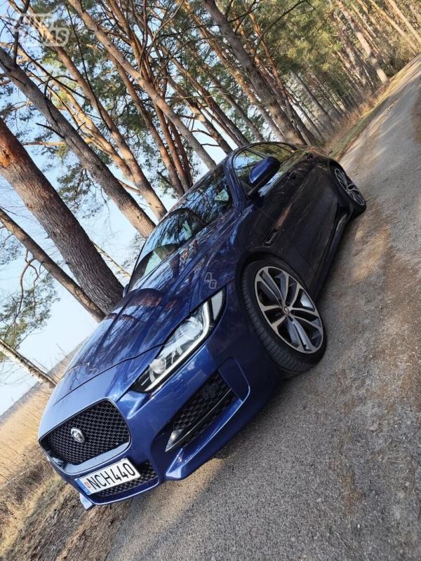 Zils Jaguar XE 2016 Varėna, ar dzinēja tilpumu 2.00 L un nobraukumu 350 tūkst. km par 11000 €, foto 3 vietnē AUTOMOTO.COM.LV
