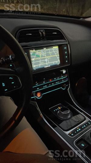 Zils Jaguar XE 2016 Rīga, ar dzinēja tilpumu 2.00 L un nobraukumu 260 tūkst. km par 6500 €, foto 4 vietnē AUTOMOTO.COM.LV