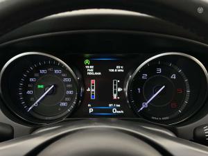 Zils Jaguar XE 2016 Viļņa, ar dzinēja tilpumu 2.00 L un nobraukumu 153 tūkst. km par 8490 €, foto 24 vietnē AUTOMOTO.COM.LV