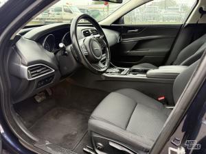 Blue Jaguar XE 2016 in Utena, with an engine capacity of 2.00 L and mileage of 173 thousand km for 6500 €, photo 10 on AUTOMOTO.COM.LV