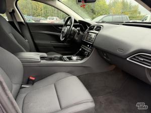 Blue Jaguar XE 2016 in Utena, with an engine capacity of 2.00 L and mileage of 173 thousand km for 6500 €, photo 14 on AUTOMOTO.COM.LV