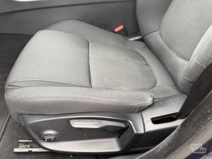 Blue Jaguar XE 2016 in Utena, with an engine capacity of 2.00 L and mileage of 173 thousand km for 6500 €, photo 16 on AUTOMOTO.COM.LV