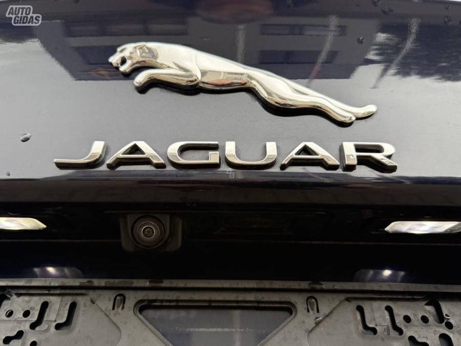 Blue Jaguar XE 2016 in Utena, with an engine capacity of 2.00 L and mileage of 173 thousand km for 6500 €, photo 20 on AUTOMOTO.COM.LV