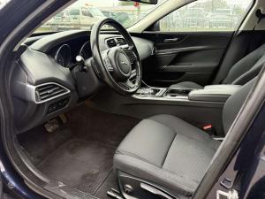 Blue Jaguar XE 2016 in Utena, with an engine capacity of 2.00 L and mileage of 173 thousand km for 6450 €, photo 12 on AUTOMOTO.COM.LV