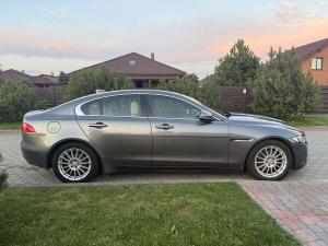 Brown Jaguar XE 2016 in Vilnius, with an engine capacity of 2.00 L and mileage of 307 thousand km for 6200 €, photo 3 on AUTOMOTO.COM.LV