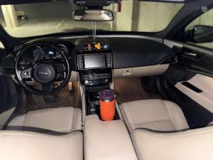 Brown Jaguar XE 2016 in Vilnius, with an engine capacity of 2.00 L and mileage of 307 thousand km for 6200 €, photo 12 on AUTOMOTO.COM.LV