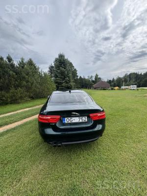 Зеленый Ягуар XE 2016 в Бауска, объемом двигателя 2.00 л и пробегом 280 тыс. км за 11500 €, фото 4 на AUTOMOTO.COM.LV