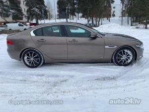 Grey Jaguar XE 2015 in Tallinn, with an engine capacity of 2.00 L and mileage of 113 thousand km for 9500 €, photo 4 on AUTOMOTO.COM.LV