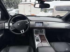 Pelēks Jaguar XE 2015 Utena, ar dzinēja tilpumu 2.20 L un nobraukumu 188 tūkst. km par 8950 €, foto 11 vietnē AUTOMOTO.COM.LV