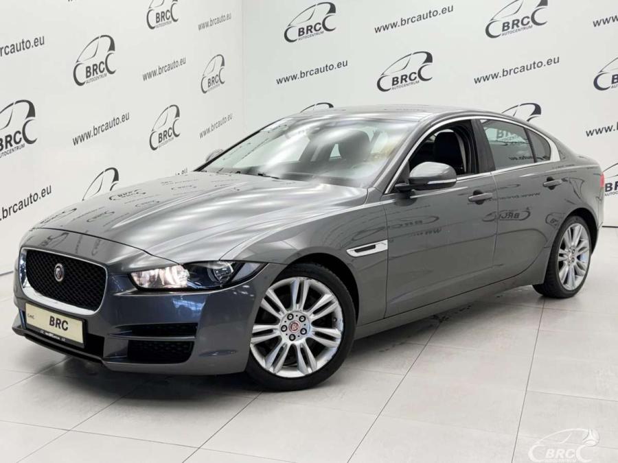 Grey Jaguar XE 2015 in Vilnius, with an engine capacity of 2.00 L and mileage of 243 thousand km for 6000 €, photo 1 on AUTOMOTO.COM.LV