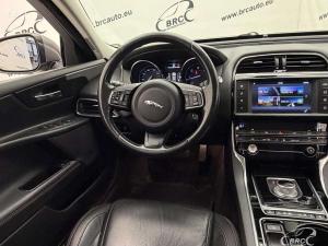 Grey Jaguar XE 2015 in Vilnius, with an engine capacity of 2.00 L and mileage of 243 thousand km for 6000 €, photo 15 on AUTOMOTO.COM.LV