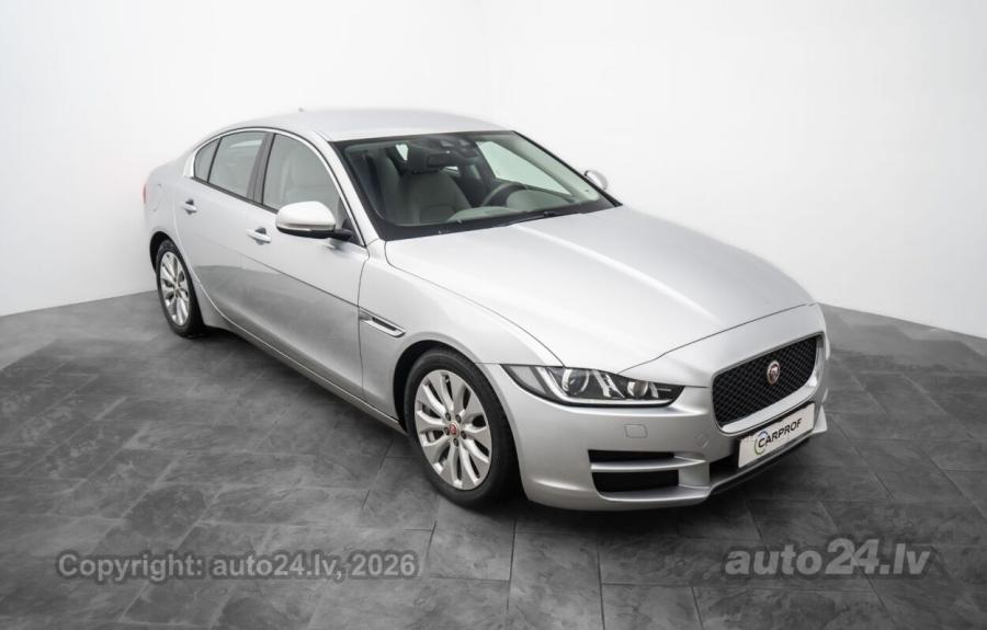 Grey Jaguar XE 2016 in Tallinn, with an engine capacity of 2.00 L and mileage of 180 thousand km for 8999 €, photo 3 on AUTOMOTO.COM.LV