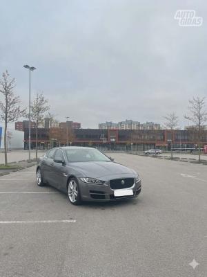 Pelēks Jaguar XE 2016 Klaipėda, ar dzinēja tilpumu 2.00 L un nobraukumu 281 tūkst. km par 8300 €, foto 6 vietnē AUTOMOTO.COM.LV
