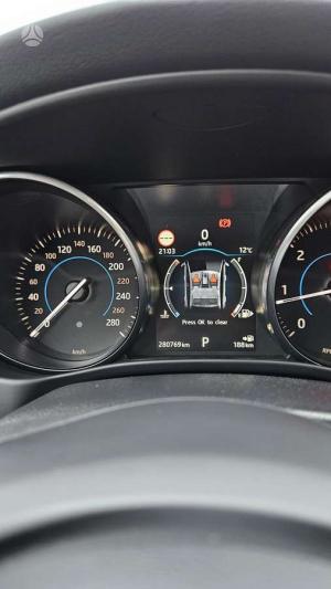 Grey Jaguar XE 2016 in Klaipeda, with an engine capacity of 2.00 L and mileage of 282 thousand km for 7999 €, photo 9 on AUTOMOTO.COM.LV