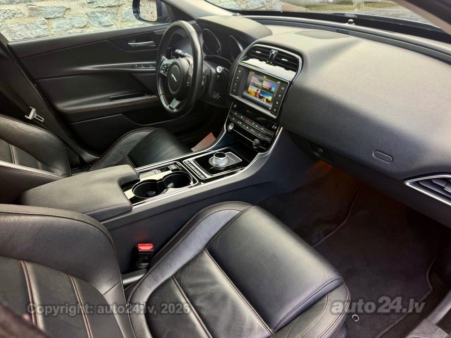 Grey Jaguar XE 2016 in Tallinn, with an engine capacity of 2.00 L and mileage of 228 thousand km for 9999 €, photo 14 on AUTOMOTO.COM.LV