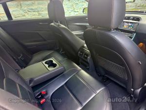 Grey Jaguar XE 2016 in Tallinn, with an engine capacity of 2.00 L and mileage of 228 thousand km for 9999 €, photo 17 on AUTOMOTO.COM.LV