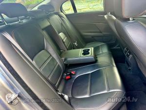 Grey Jaguar XE 2016 in Tallinn, with an engine capacity of 2.00 L and mileage of 228 thousand km for 9999 €, photo 19 on AUTOMOTO.COM.LV