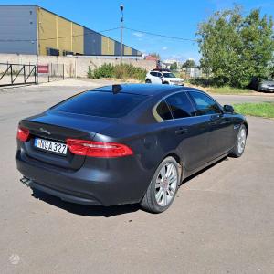 Серый Ягуар XE 2017 в Каунас, объемом двигателя 2.00 л и пробегом 168 тыс. км за 8000 €, фото 6 на AUTOMOTO.COM.LV