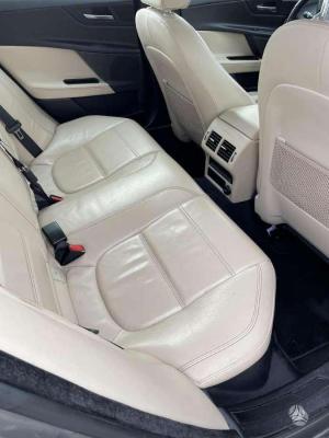 Pelēks Jaguar XE 2017 Kauņa, ar dzinēja tilpumu 2.00 L un nobraukumu 230 tūkst. km par 7500 €, foto 14 vietnē AUTOMOTO.COM.LV