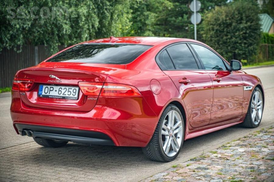 Sarkans Jaguar XE 2015 Rīga, ar dzinēja tilpumu 2.00 L un nobraukumu 183 tūkst. km par 5990 €, foto 5 vietnē AUTOMOTO.COM.LV