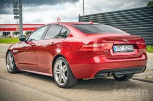 Sarkans Jaguar XE 2015 Rīga, ar dzinēja tilpumu 2.00 L un nobraukumu 183 tūkst. km par 5990 €, foto 7 vietnē AUTOMOTO.COM.LV